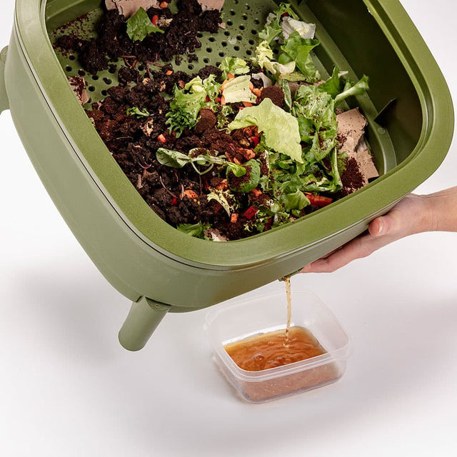 Plastia Compact Worm Farm with Starter Kit – Great Green Systems Ltd