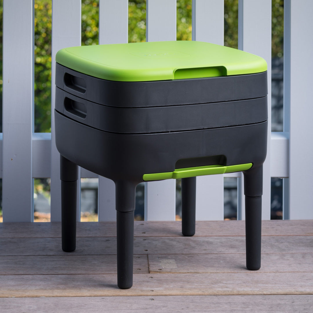 Maze Worm Farm Kit – Great Green Systems Ltd